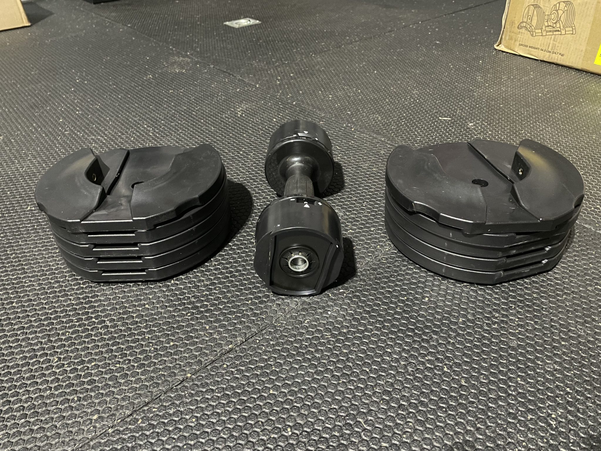 Core Home Fitness Adjustable Dumbbells Review - Garage Gym Ideas
