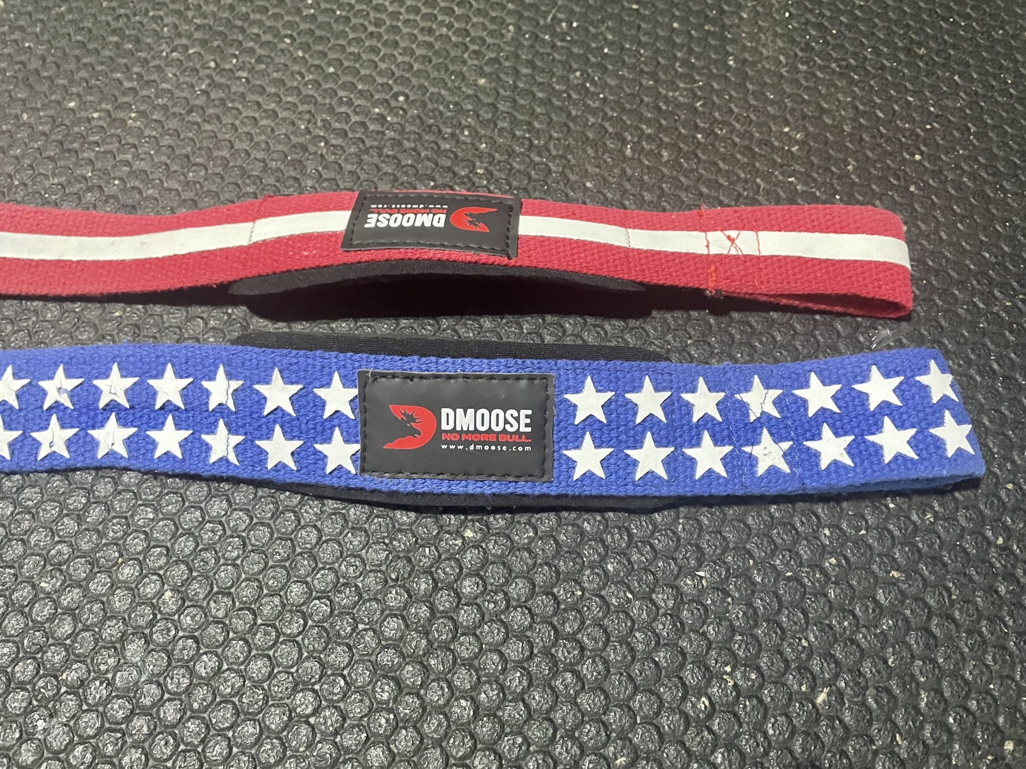 DMoose Fitness Wrist Weight Lifting Straps Review - Garage Gym Ideas