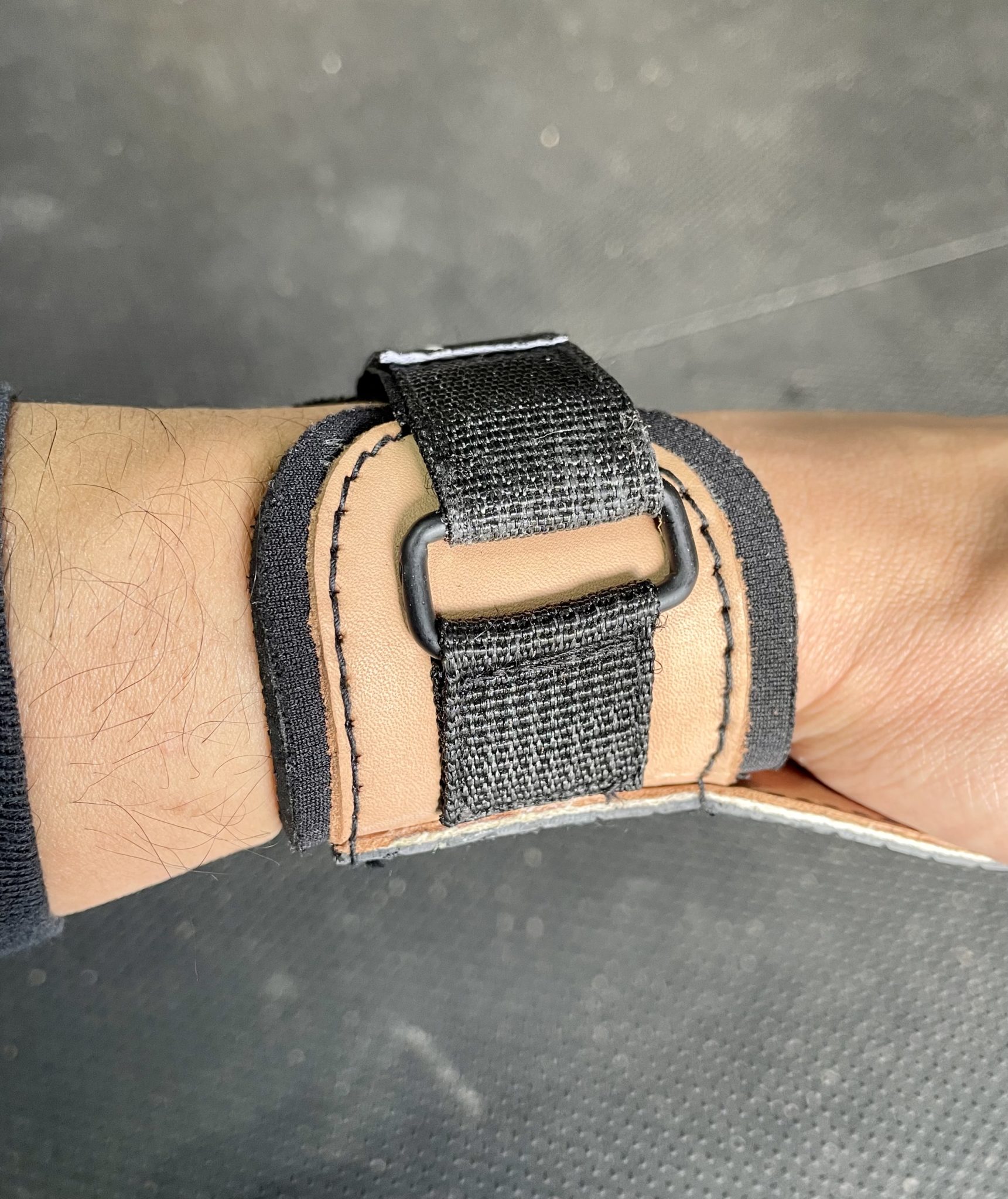 UnbrokenShop Hand Grips Pro Review - Garage Gym Ideas