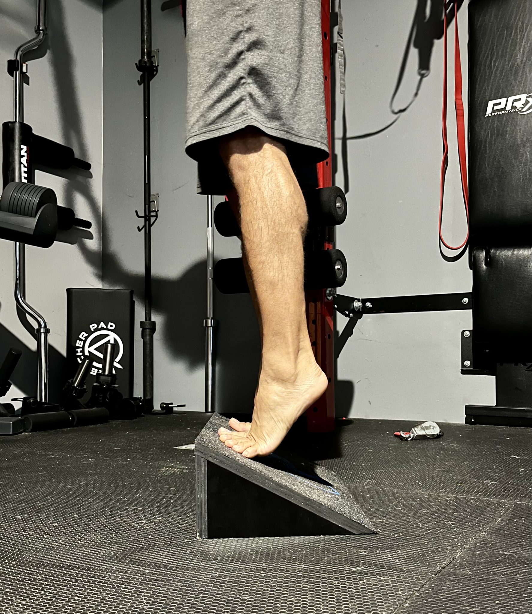 Slant Board Guy Review - Knees Over Toes Guy Equipment