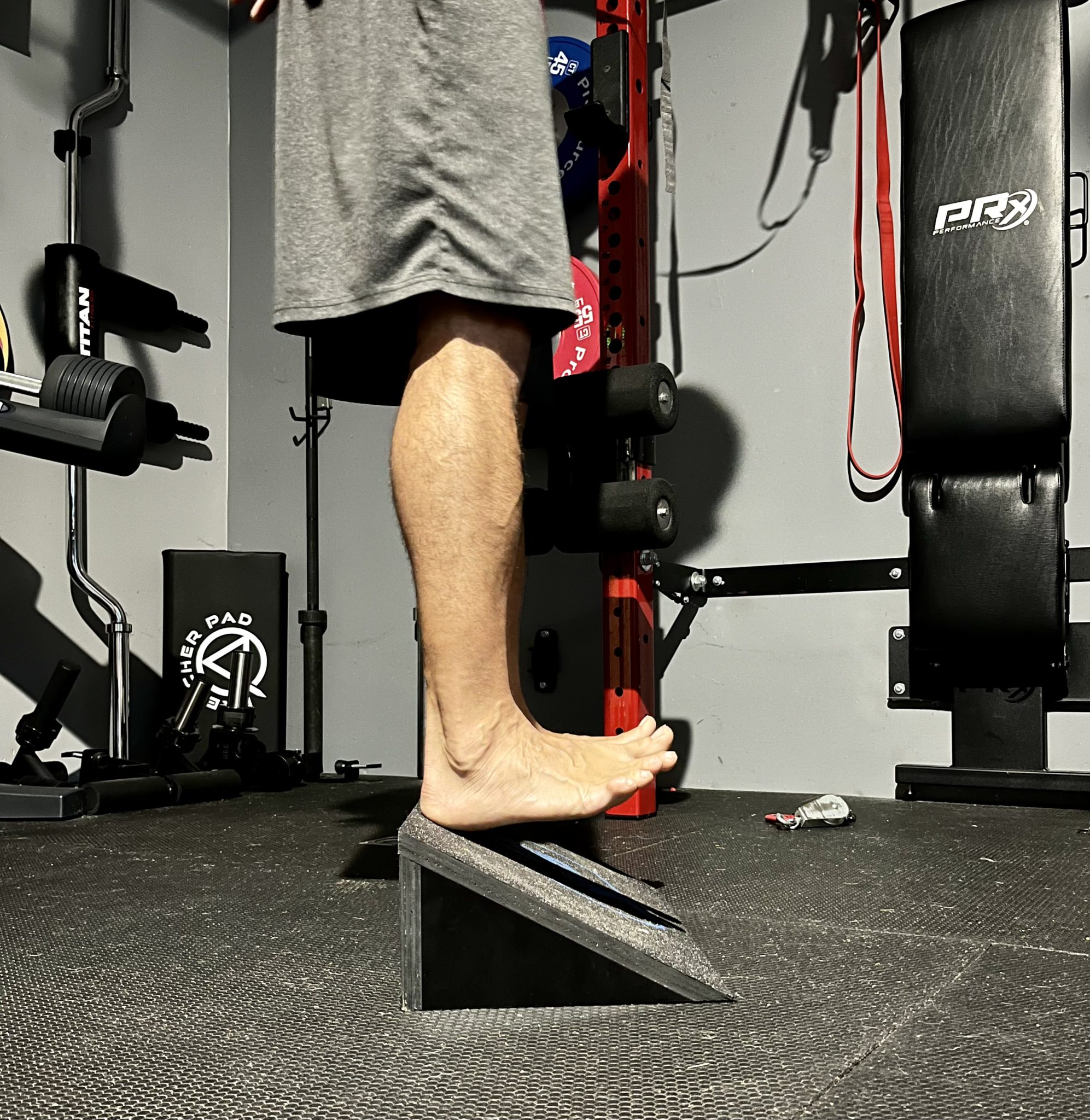 Slant Board Guy Review - Knees Over Toes Guy Equipment