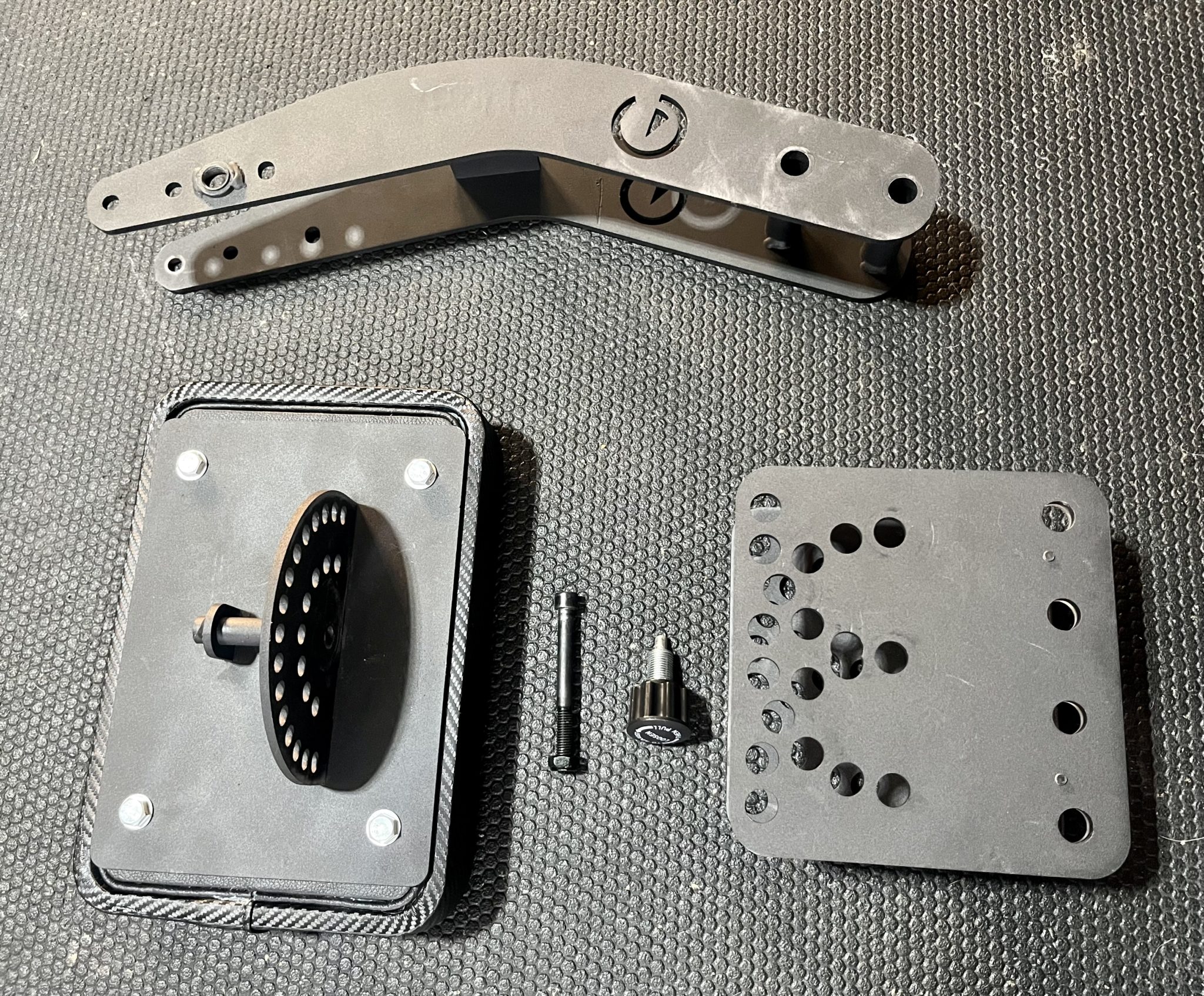 Exponent Edge Infinity Arm Review - Bulldog Pad Alternative