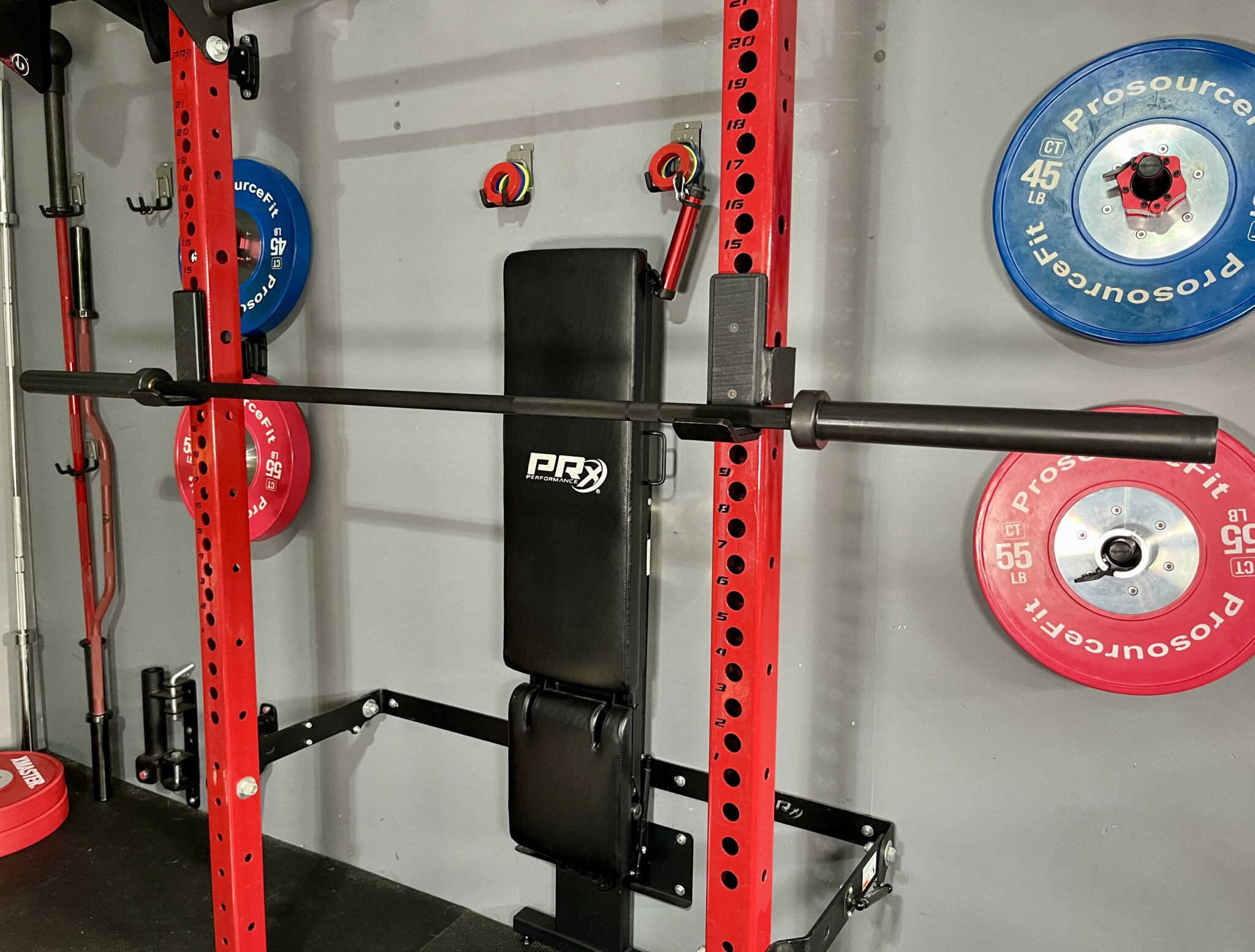 Living Fit Cerakote Barbell Review - Best Budget Barbell