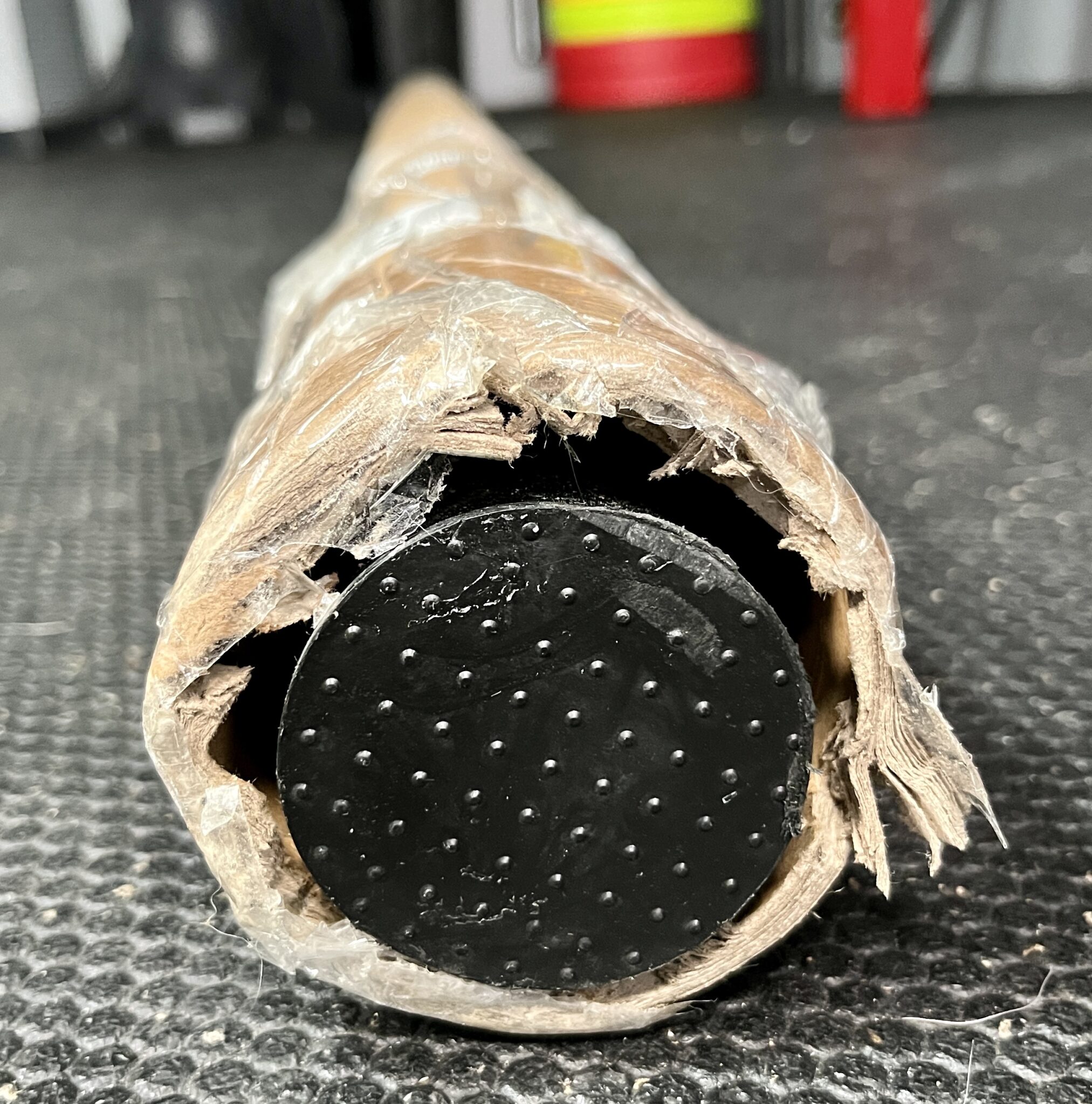 Living Fit Cerakote Barbell Review - Best Budget Barbell