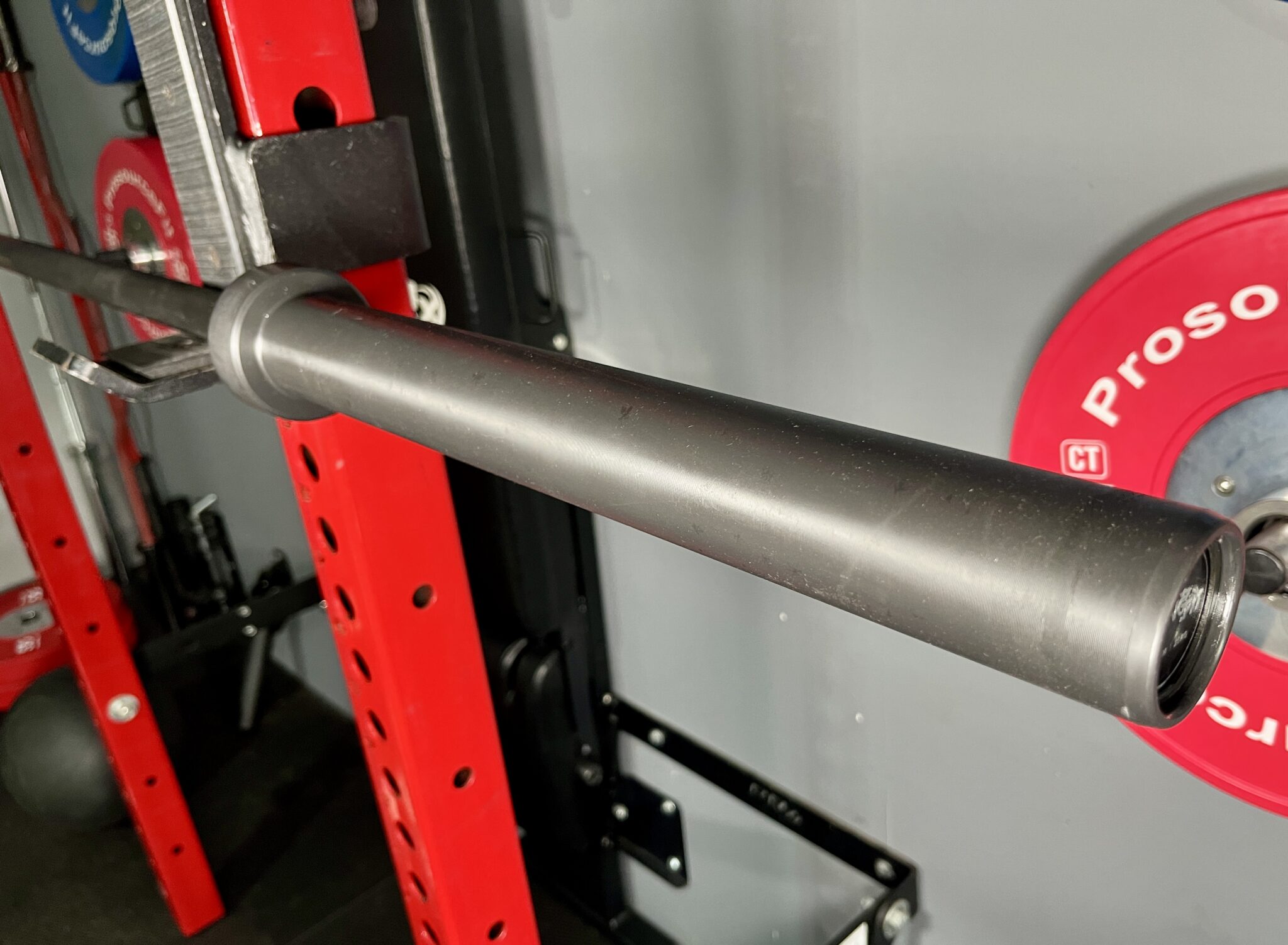 Living Fit Cerakote Barbell Review - Best Budget Barbell