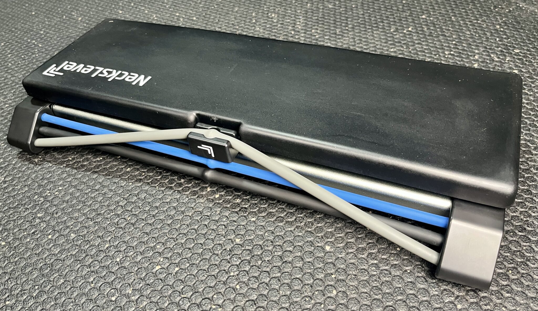 NecksLevel: Neck Strengthening Device